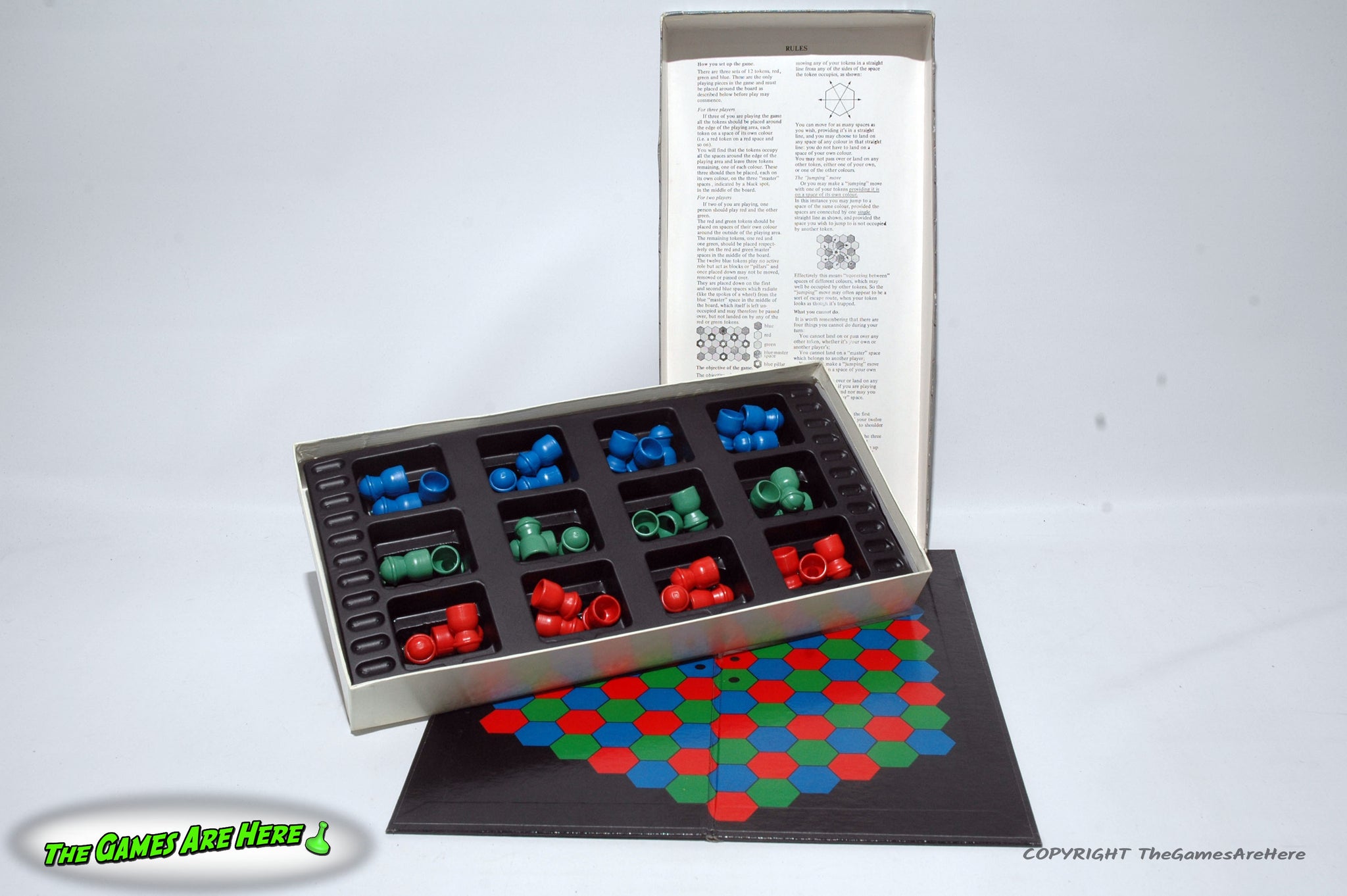 Shoulder to Shoulder Board Game - Prodex Ltd 1975 – The Games Are Here